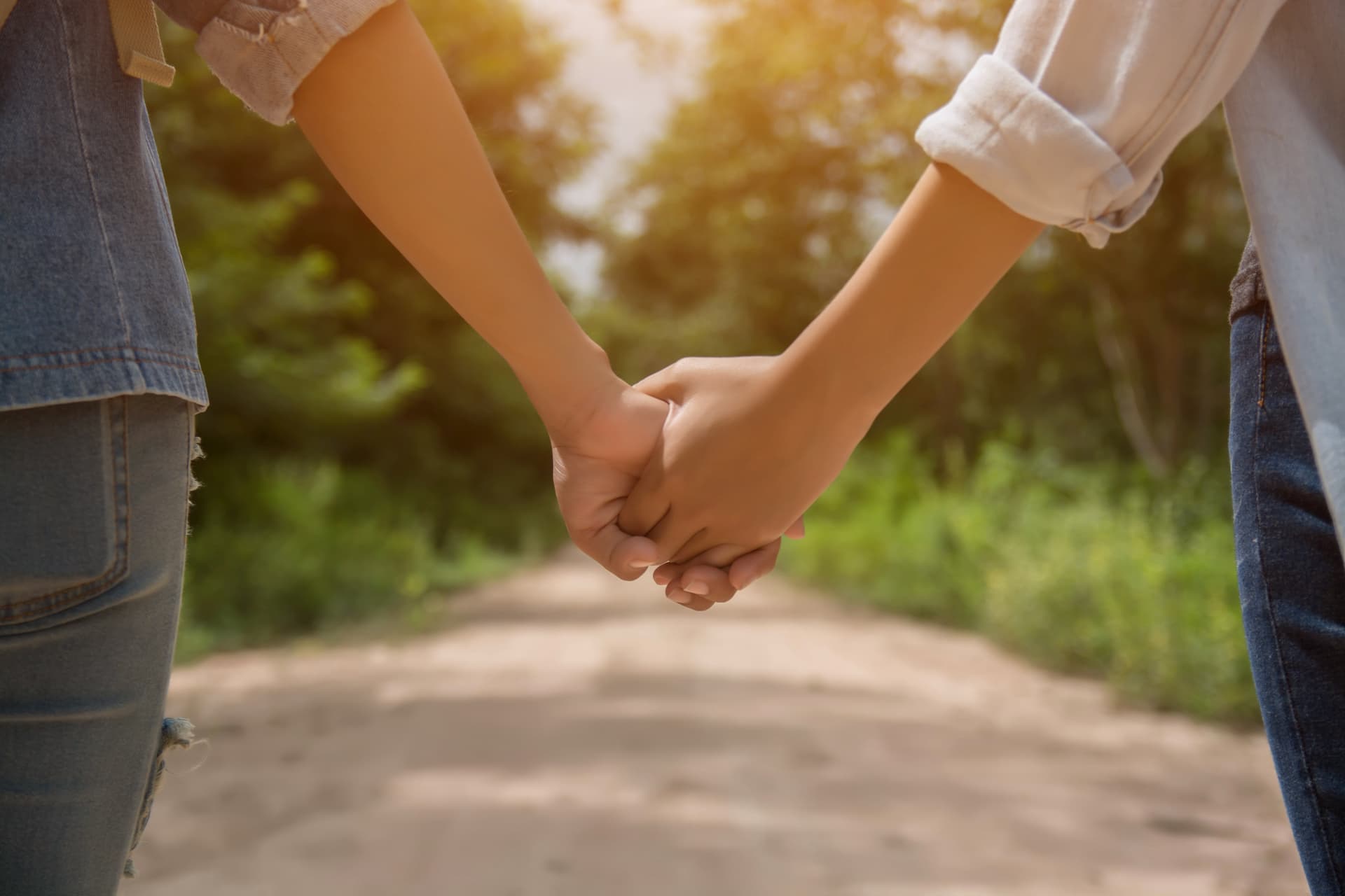 Handen vasthouden - Blog - Op de eerste rij - Cultuureducatie